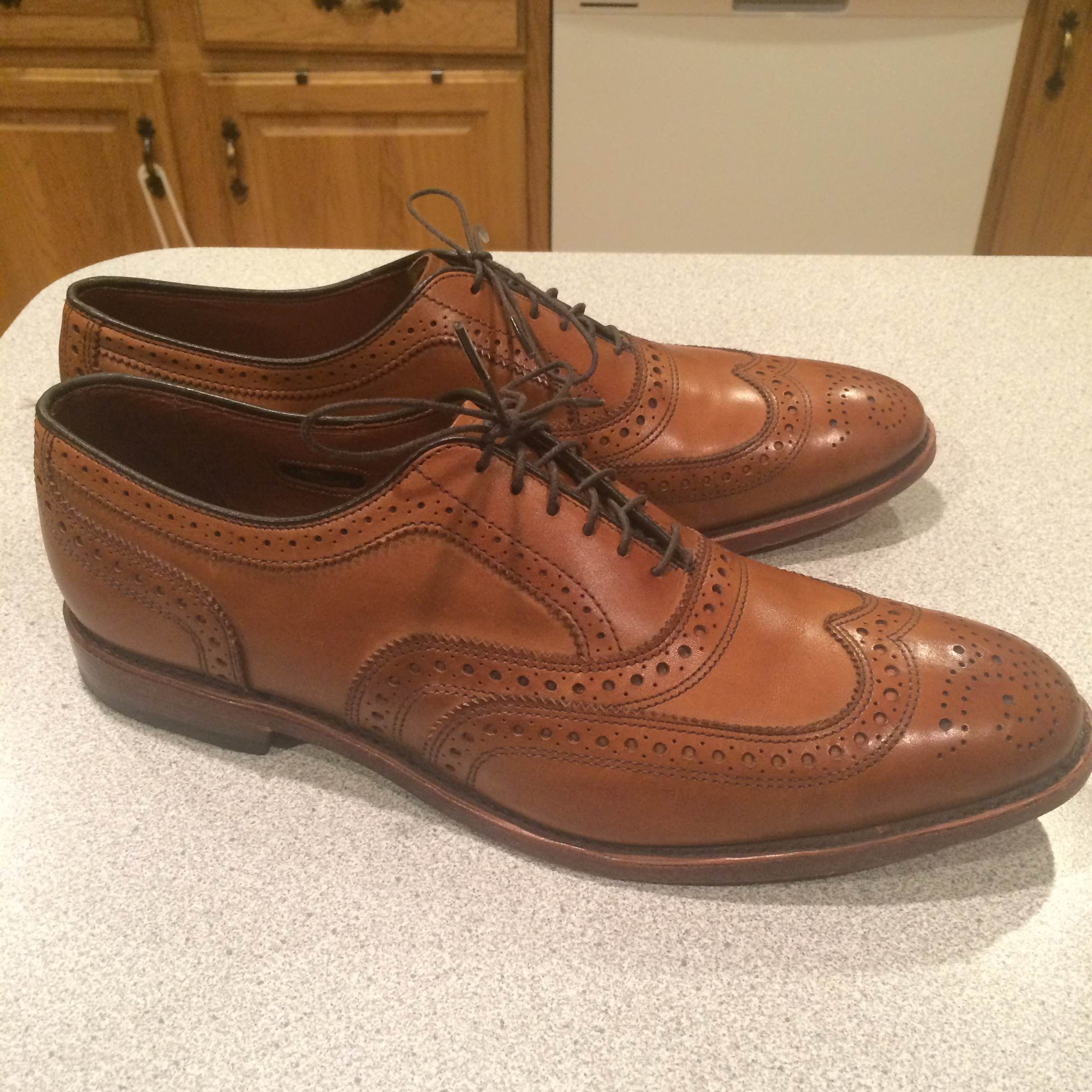 Allen Edmonds McAllister Oxford Wingtip | Grailed