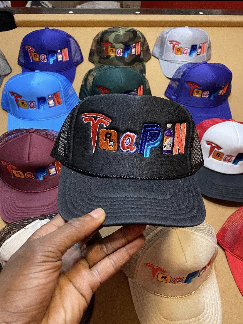 Vintage BLACK TRUCKER HAT “TRAPPIN” LOGO | Grailed