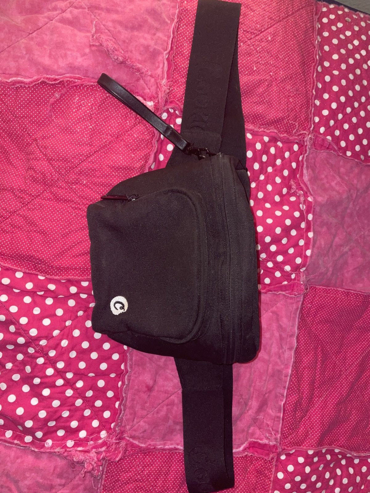 Cookies Cookies smell proof Fanny pack | Grailed