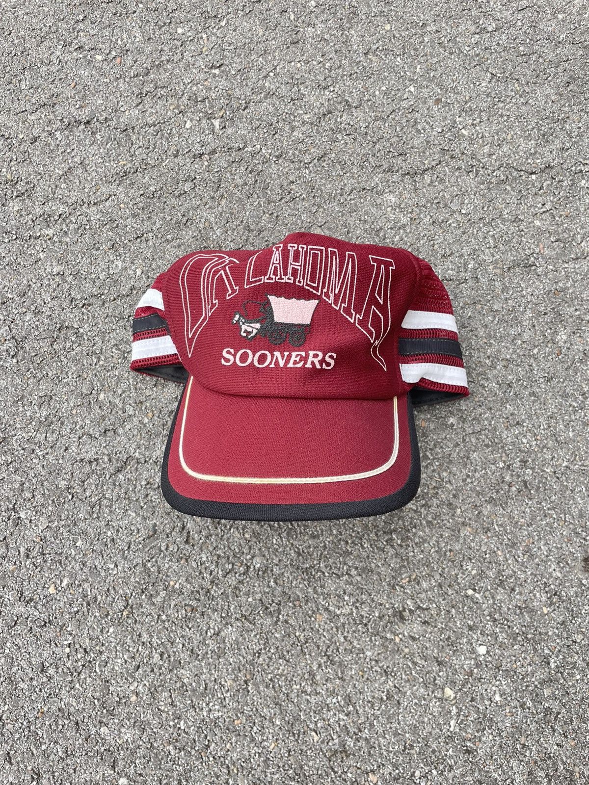 Vintage Vintage made in USA Oklahoma sooner three stripe trucker hat ...