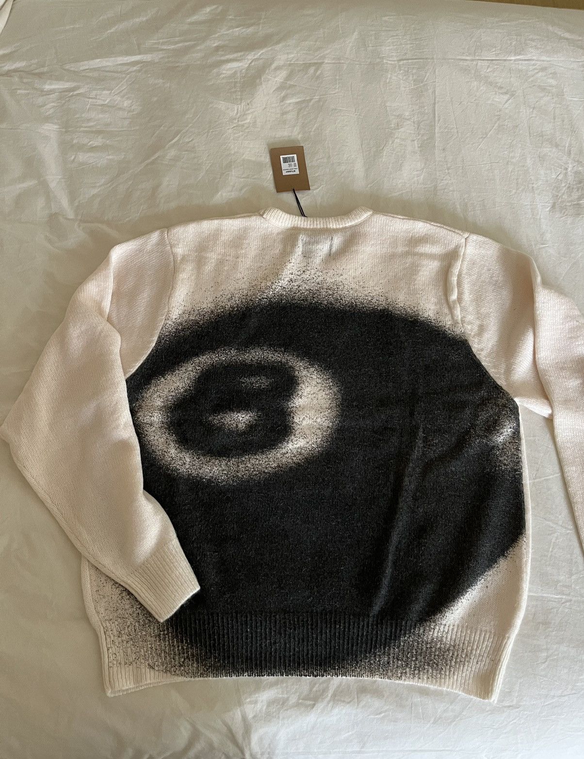 Streetwear × Stussy Stussy Spray Paint 8 Ball Sweatshirt Streetwear × Stussy Stussy Spray Paint 8 Ball Sweatshirt