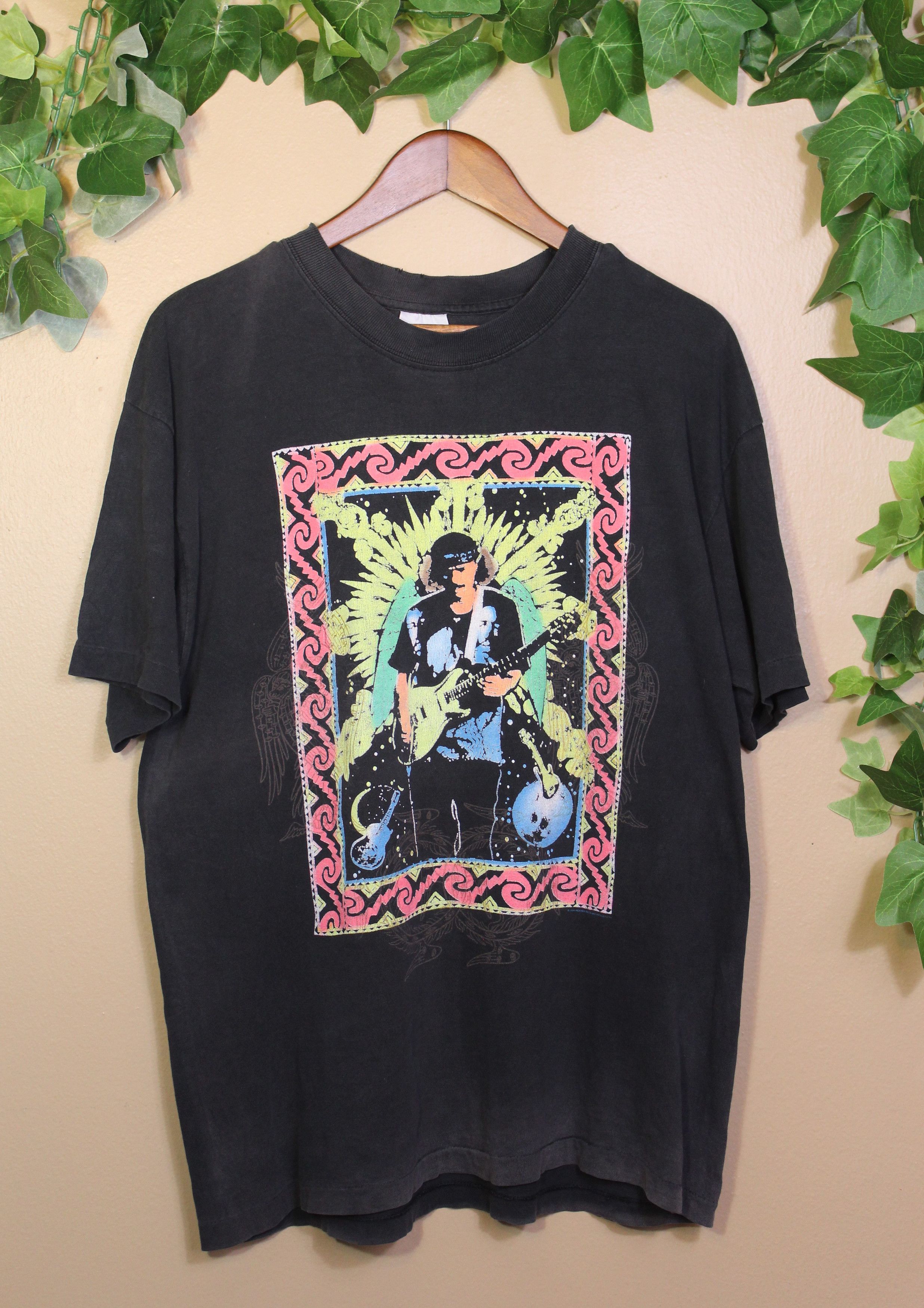 Vintage SANTANA WORLD TOUR TEE | Grailed