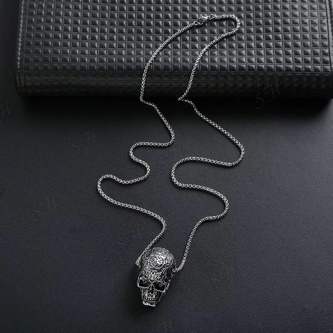 Handmade × Streetwear × Vintage Skull Pendant Chain Goth Necklace Punk ...