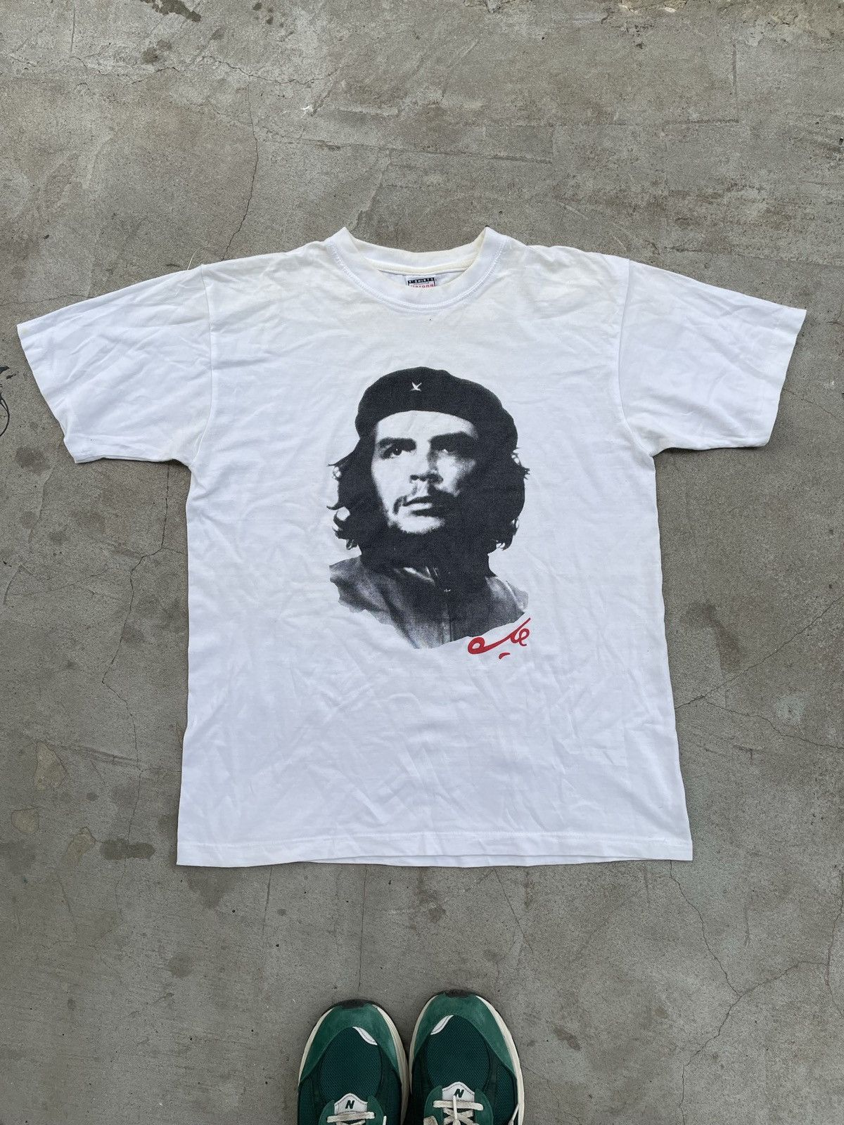 Vintage RARE! Che Guevara Portrait Big Logo White tee Shirt Cuba | Grailed