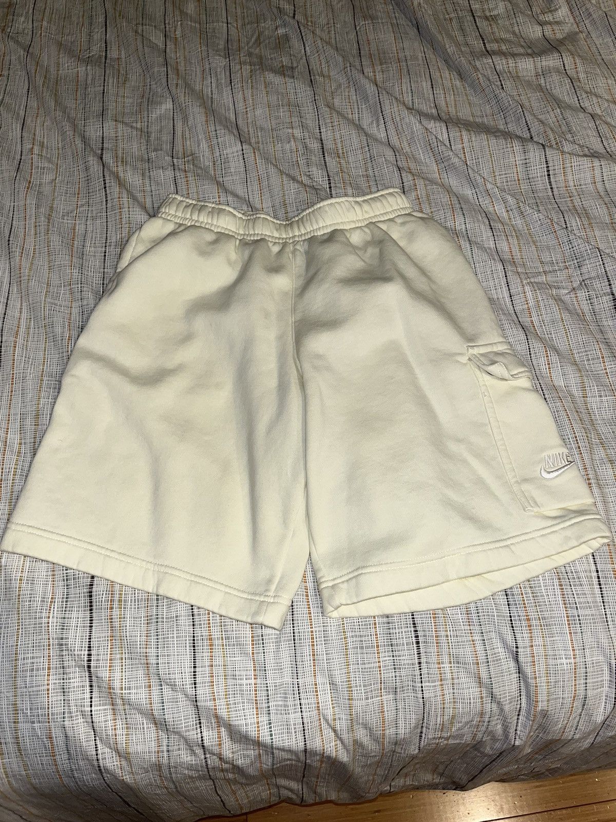 Nike Nike Cream Shorts Small | Grailed