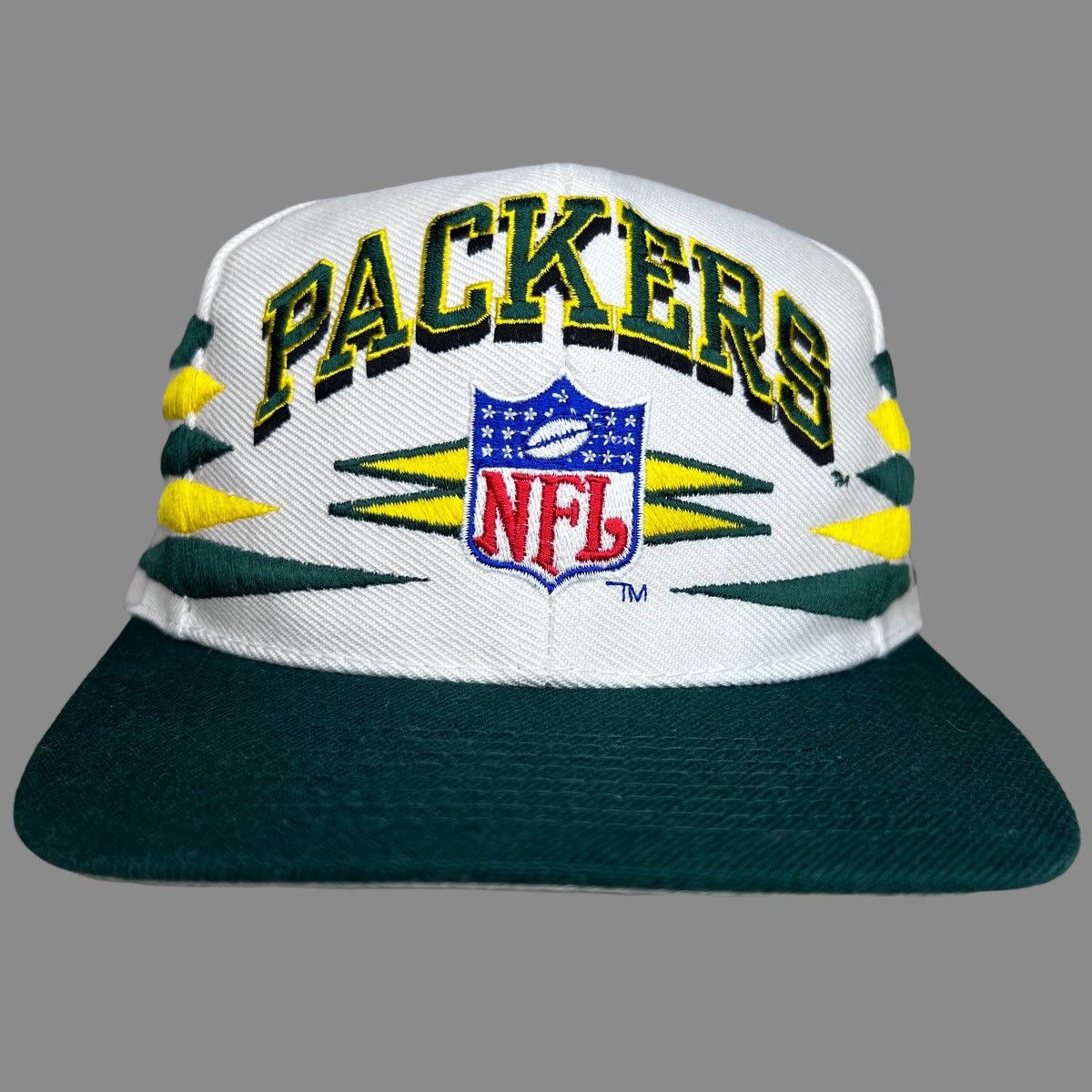 NFL × Streetwear × Vintage Vtg 1990s NFL Green Bay Packers Diamond Logo ...