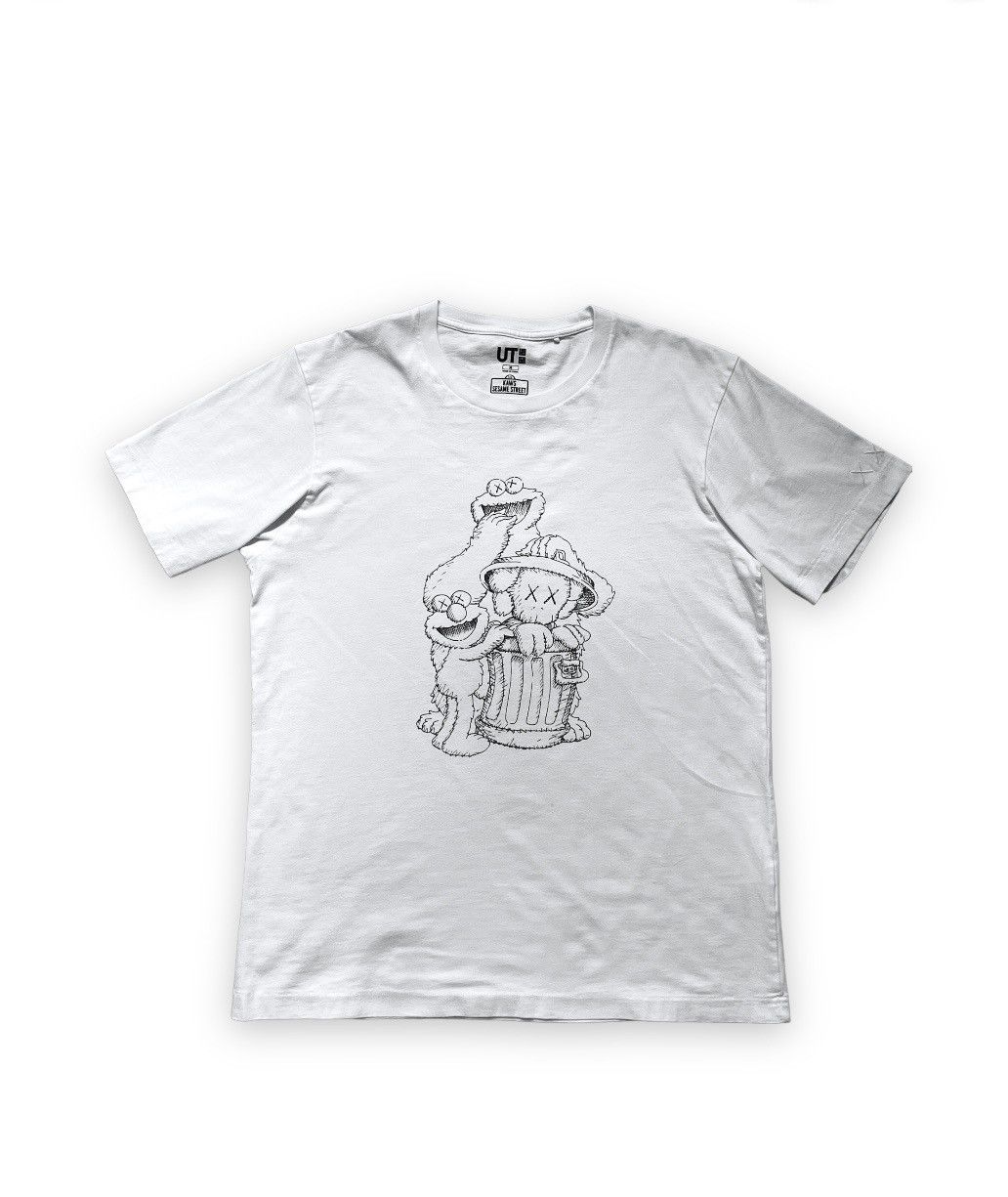 Kaws × Streetwear × Uniqlo Kaws x Uniqlo x Sesame Street Companion ...