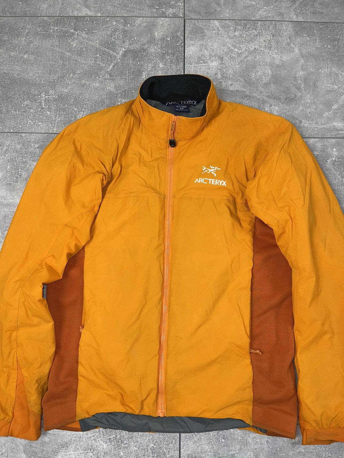 Arc'Teryx Arcteryx orange ATOM jacket | Grailed