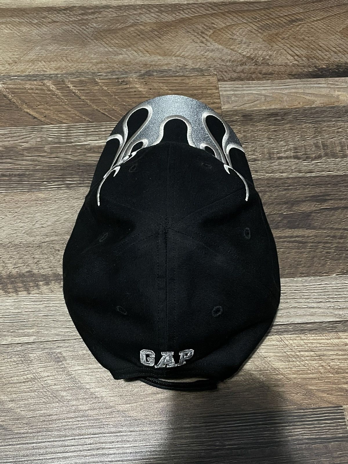 Gap × Kanye West YZY GAP Engineered by Balenciaga Flame Embroidered Cap ...