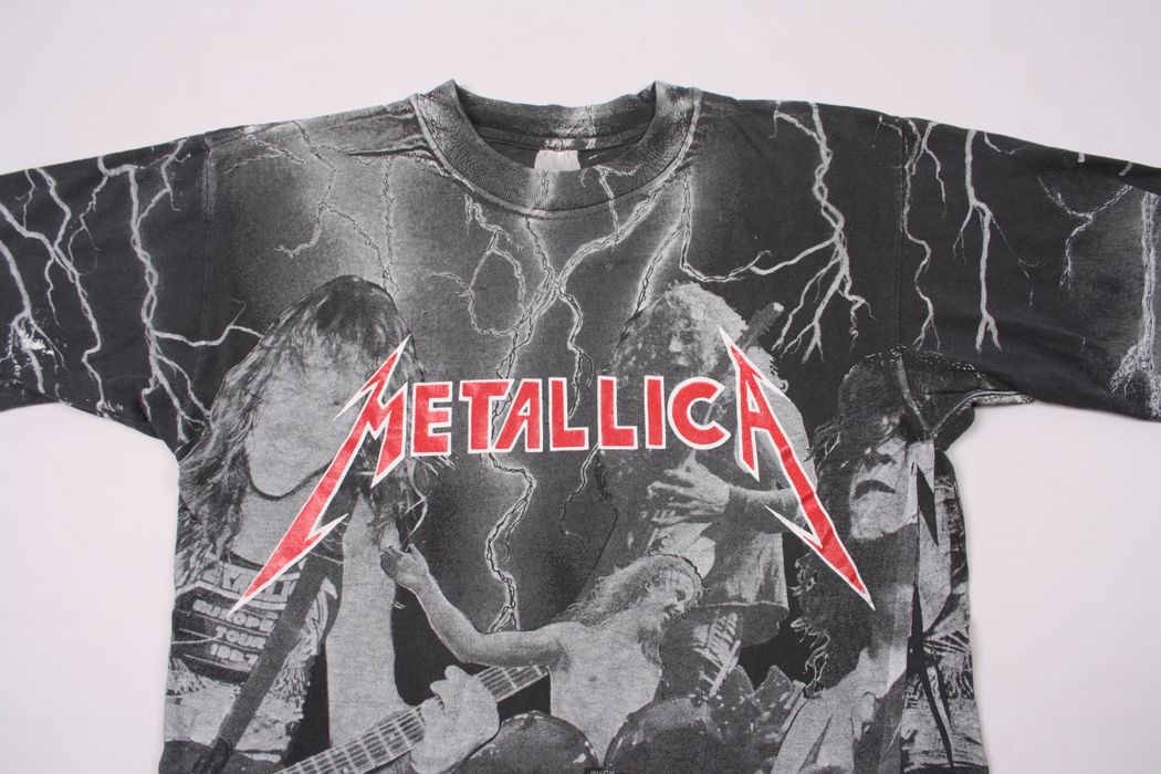 Vintage Vintage 1987 Metallica Europe Tour T-Shirt Single Stitch | Grailed Vintage Vintage 1987 Metallica Europe Tour T-Shirt Single Stitch | Grailed