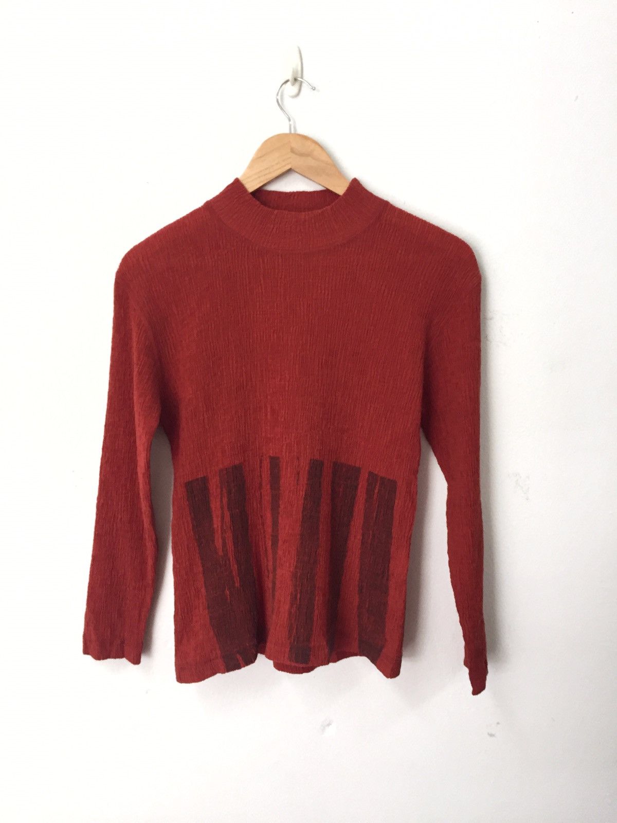Issey Miyake Plantation Plates Please Long Sleeve Red Colour | Grailed