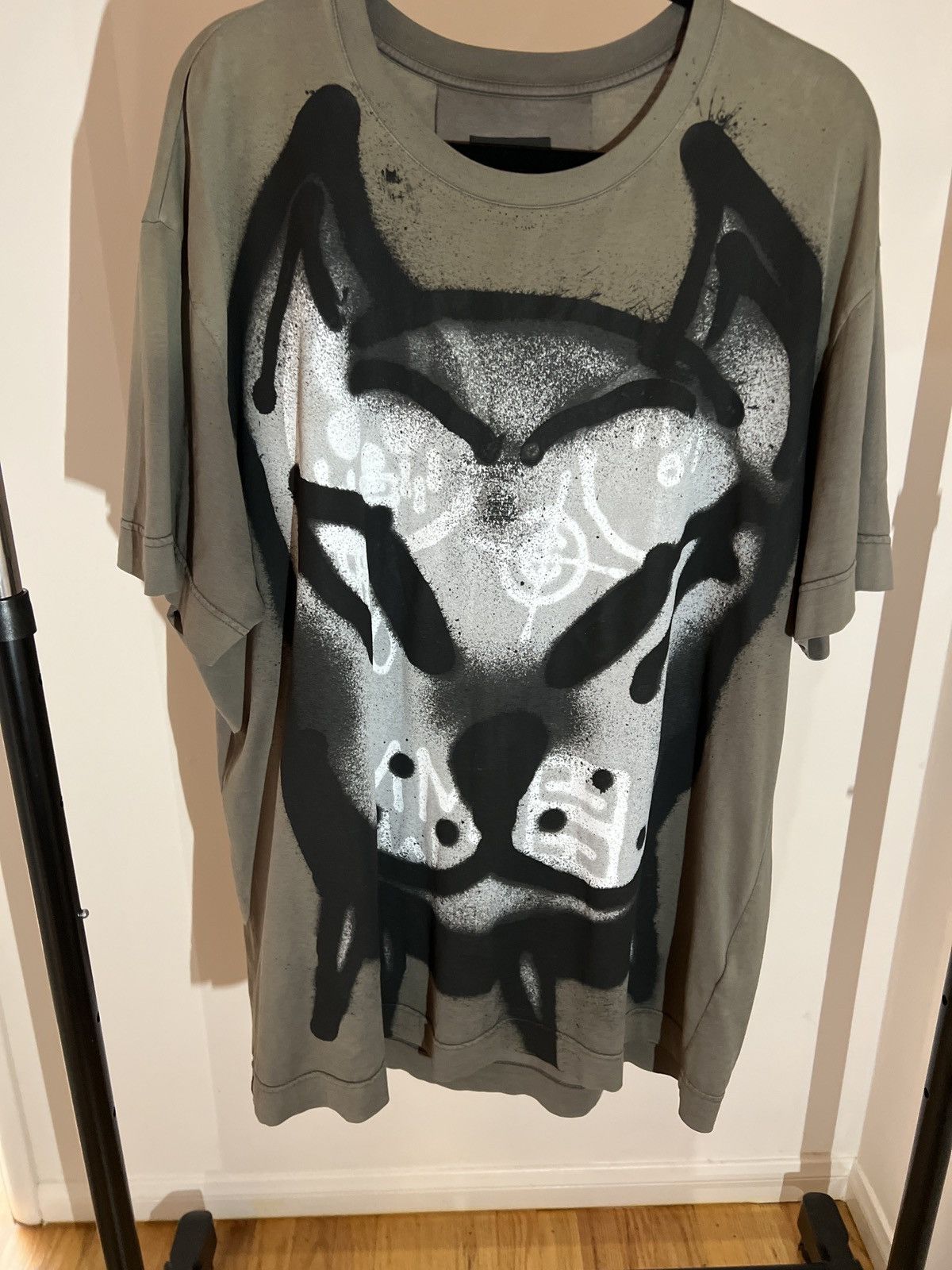 Givenchy Givenchy x Chito Oversized t-shirt with tag effect dog print ...