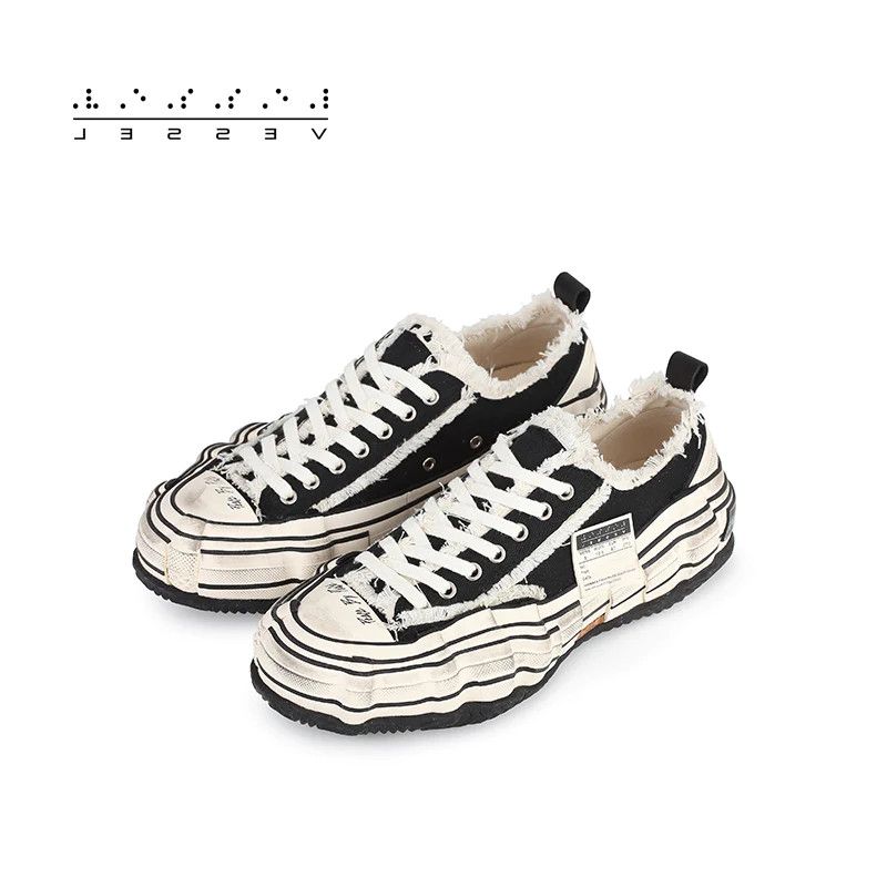 Designer × xVESSEL XVESSEL G.O.P. Lows O.G. Black Distortion Converse ...