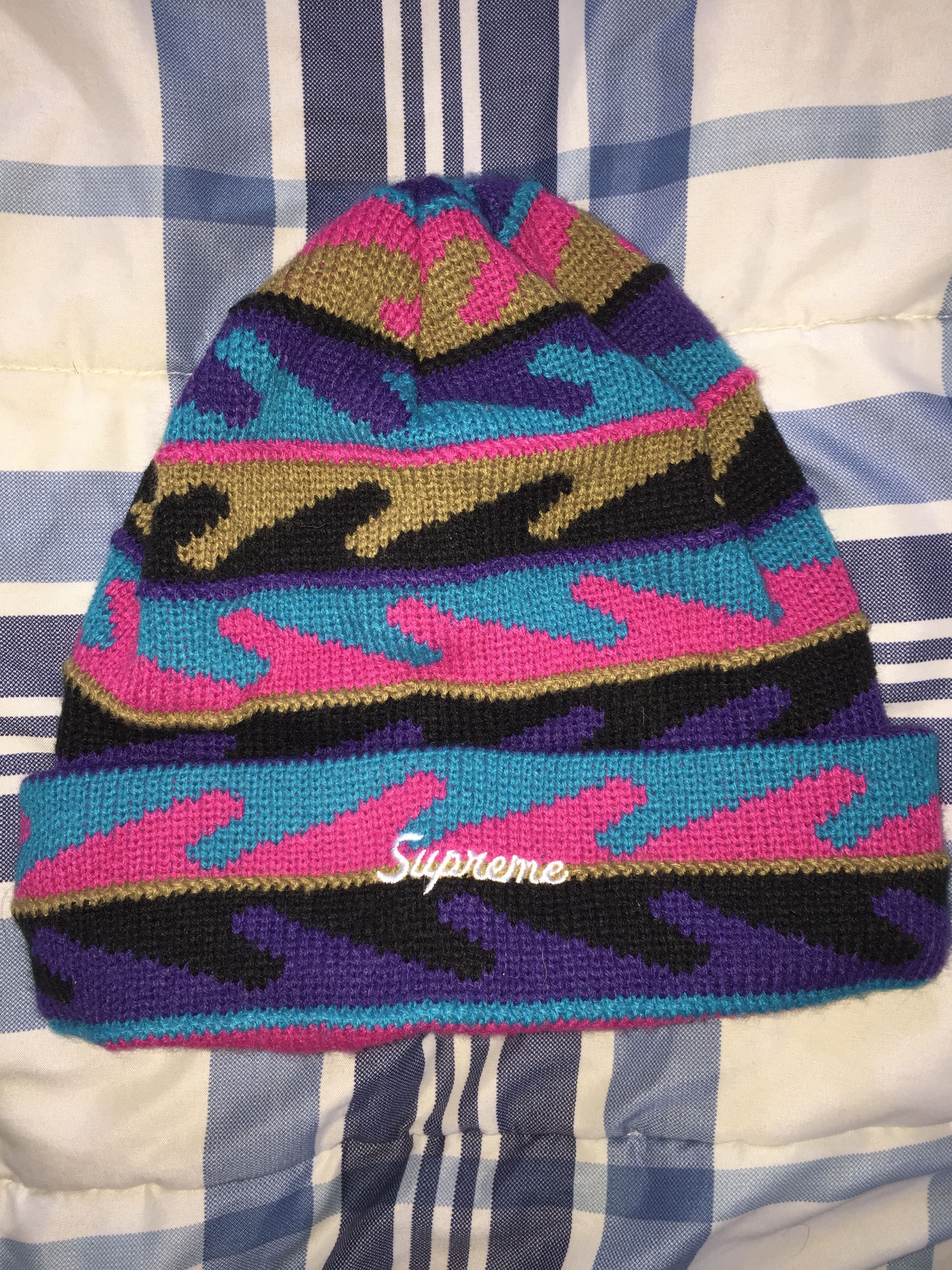 Supreme Pattern Logo Beanie | Grailed