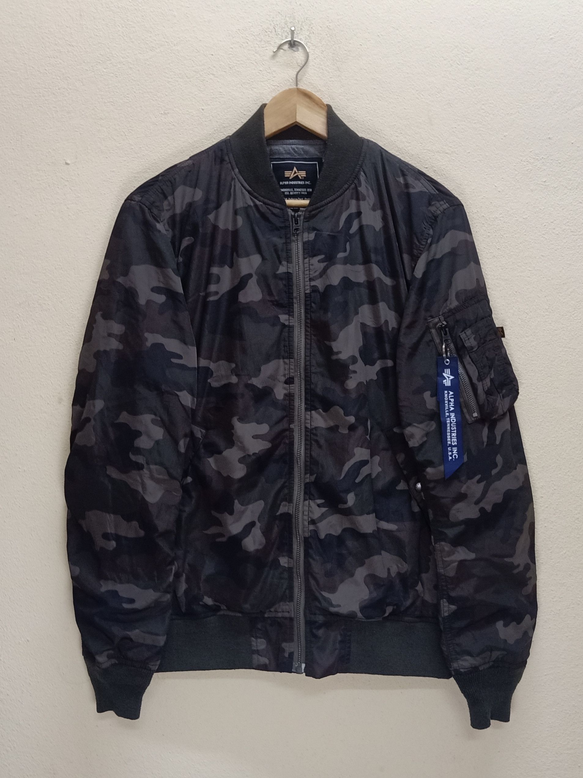 Alpha Industries × Bomber Jacket × Ma 1 ALPHA INDUSTRIES MA-1 Air Force ...
