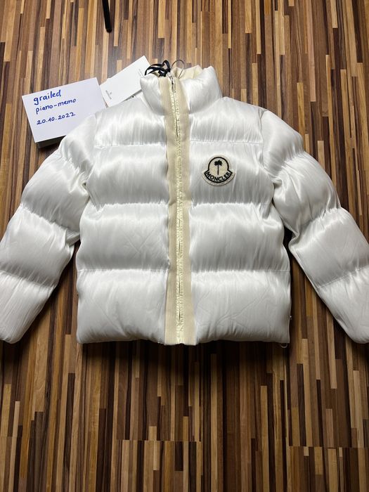 Moncler Moncler x Palm Angels Maya 70 down jacket white XXS glow | Grailed