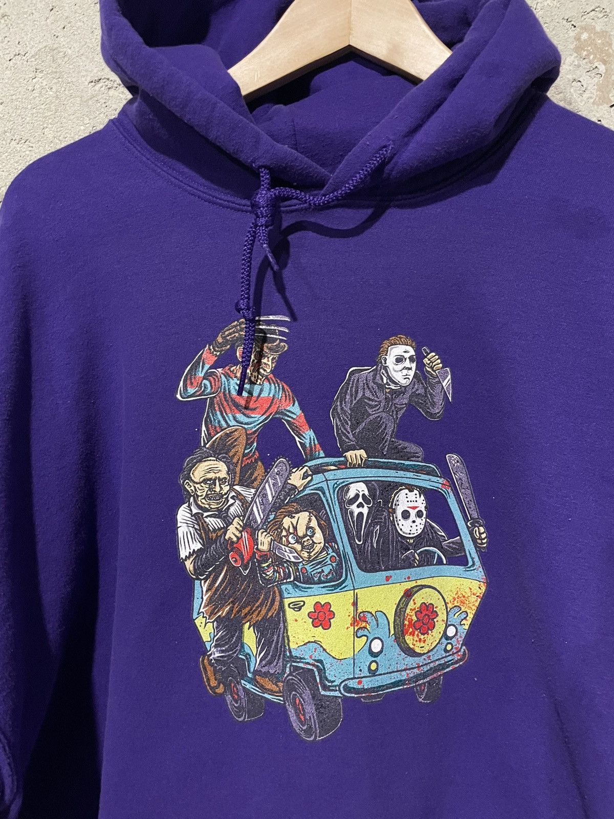 Gildan × Movie × Vintage Horror Movie villains Mystery Machine Scream ...