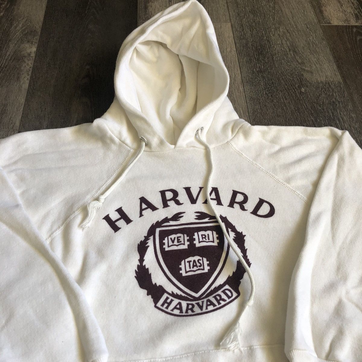 Vintage Vintage 1980s Harvard University Varsity Veritas Logo Hoodie ...