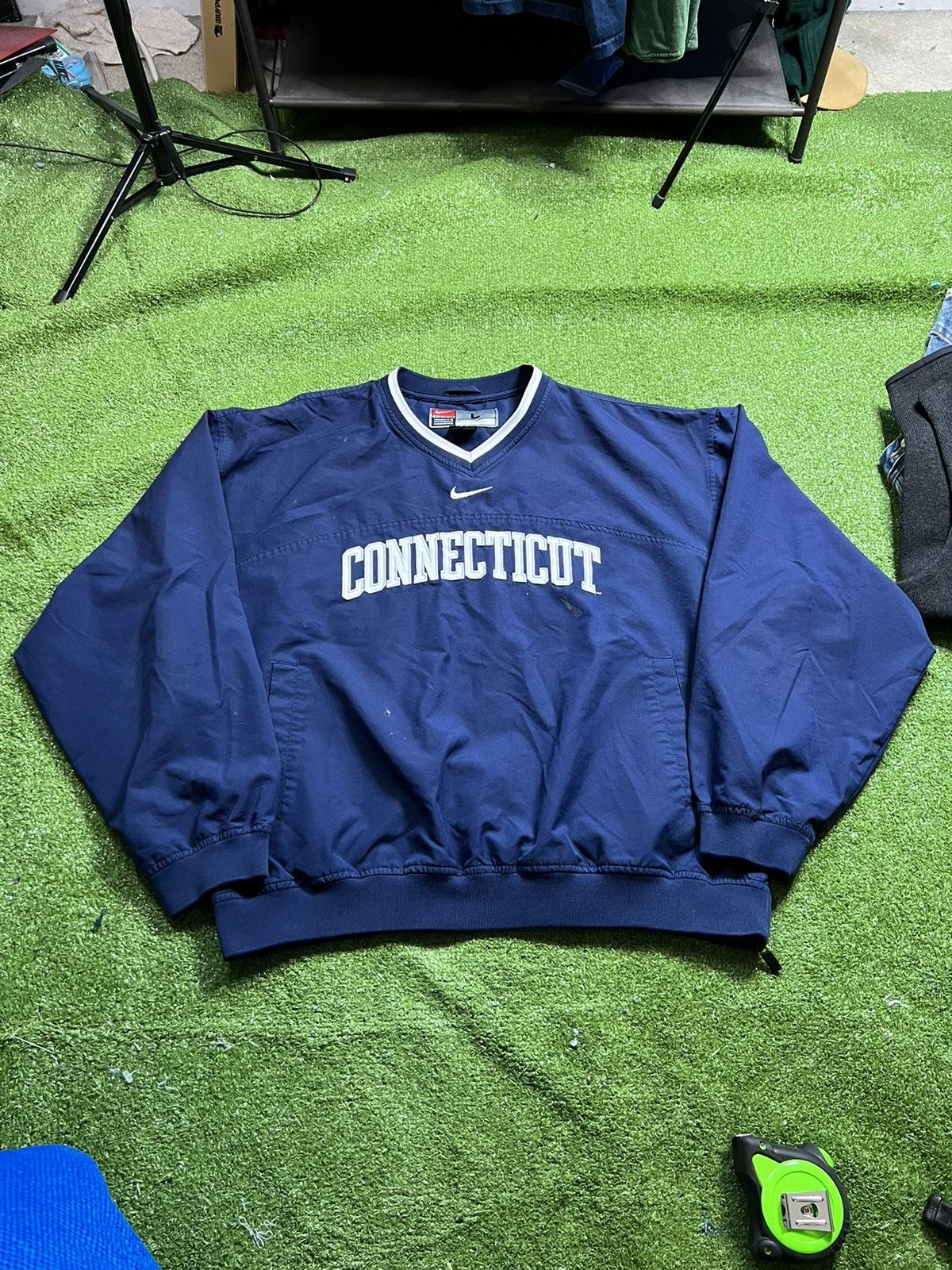 Nike × Streetwear × Vintage vintage connecticut nike center swoosh navy ...