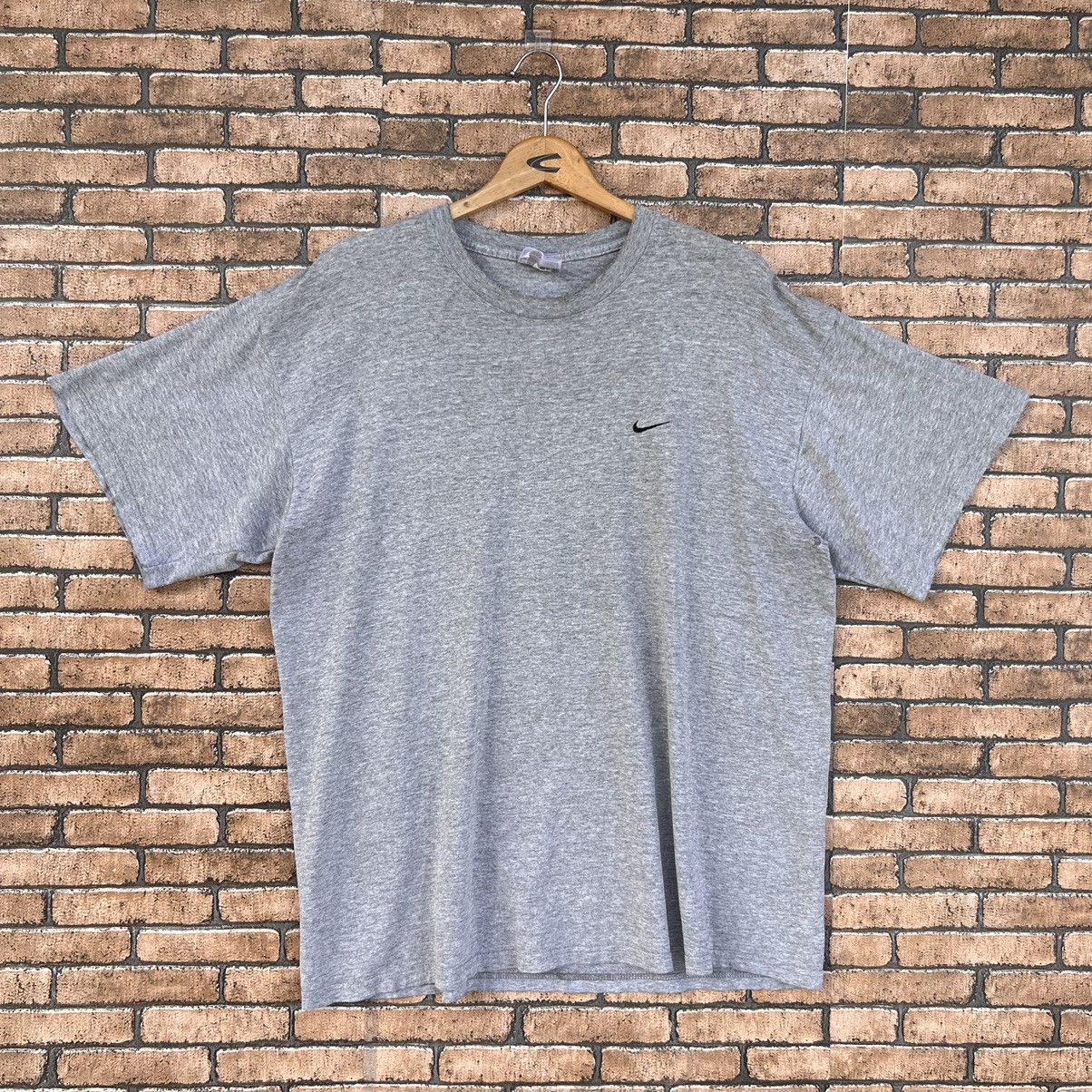 Nike × Vintage 90’s Nike Check Small Swoosh Essential Embroidered Logo ...