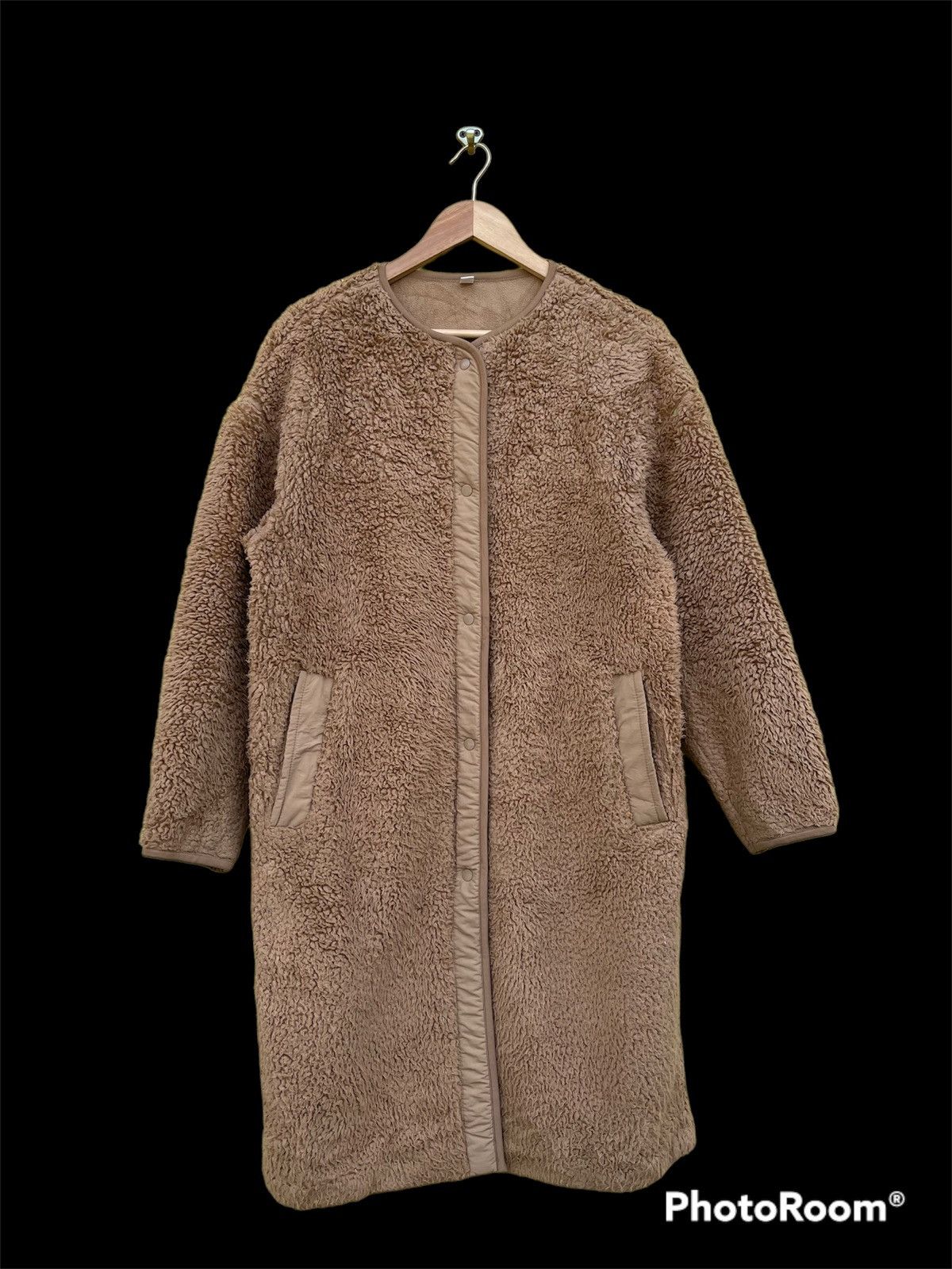 Uniqlo Uniqlo sherpa long jacket | Grailed