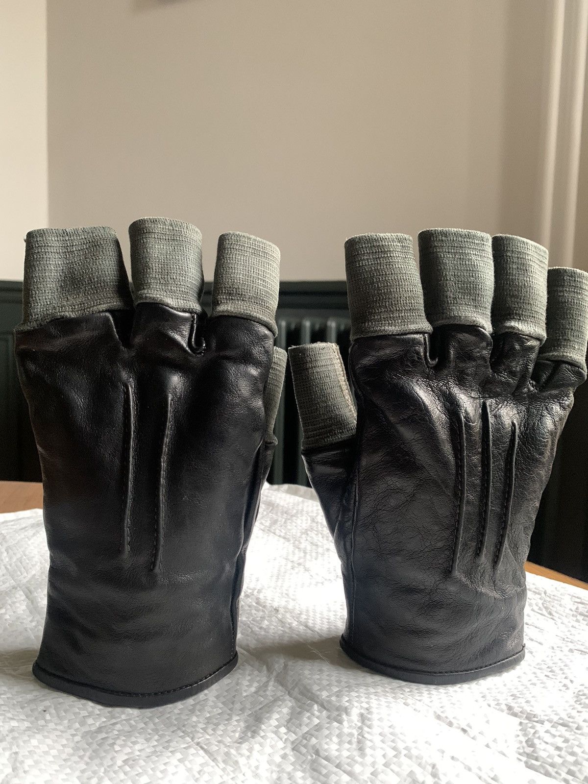 Carol Christian Poell [RARE] Disparate Fingercuff Gloves CCP | Grailed