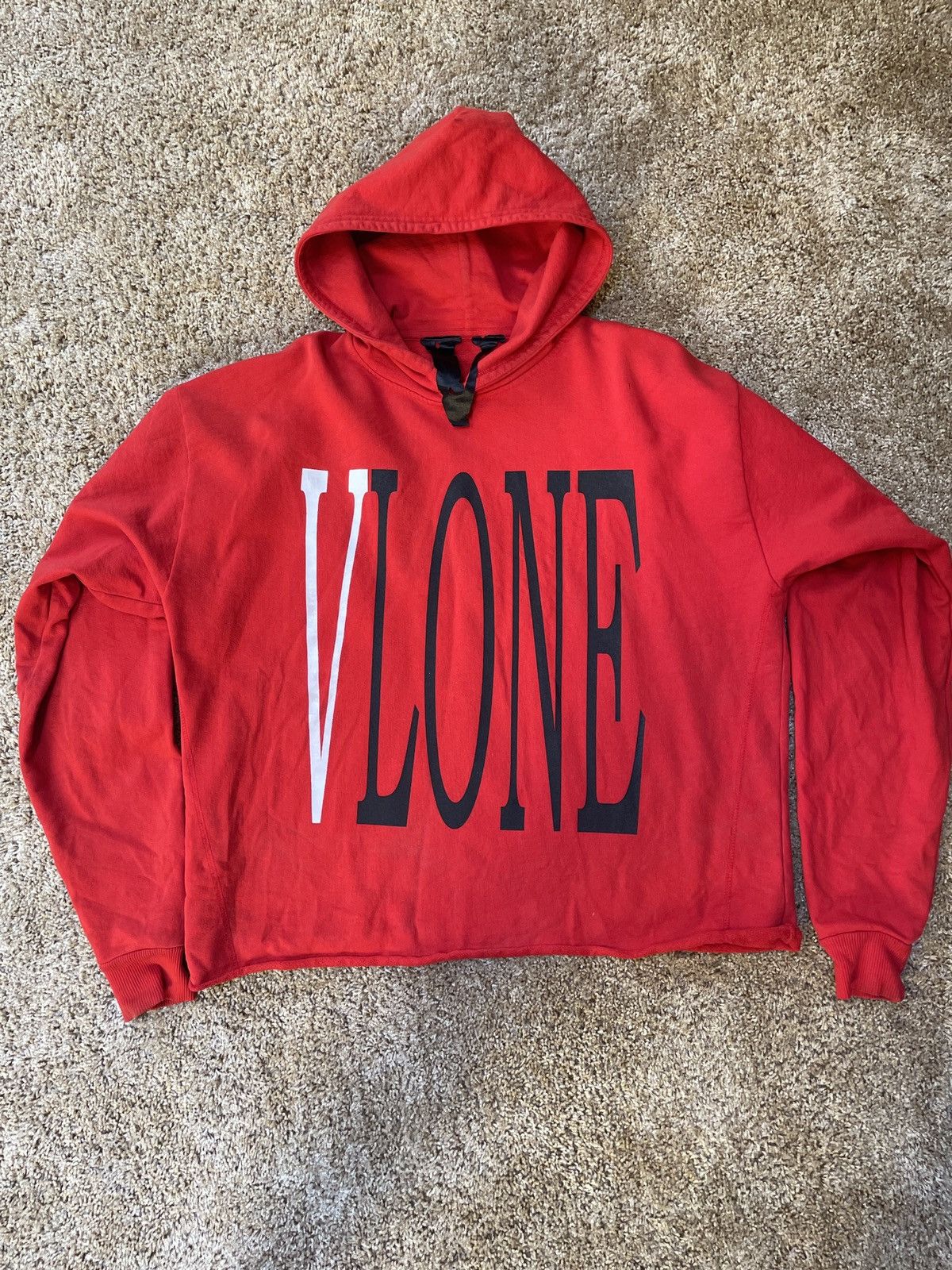 Vlone VLONE ATL POP-UP RED HOODIE (WHITE V) | Grailed