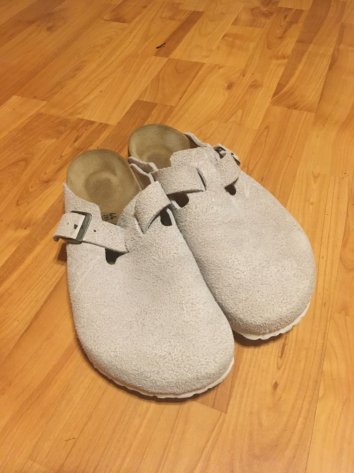 Birkenstock × Stussy Stussy Birkenstock Bone Colorway | Grailed