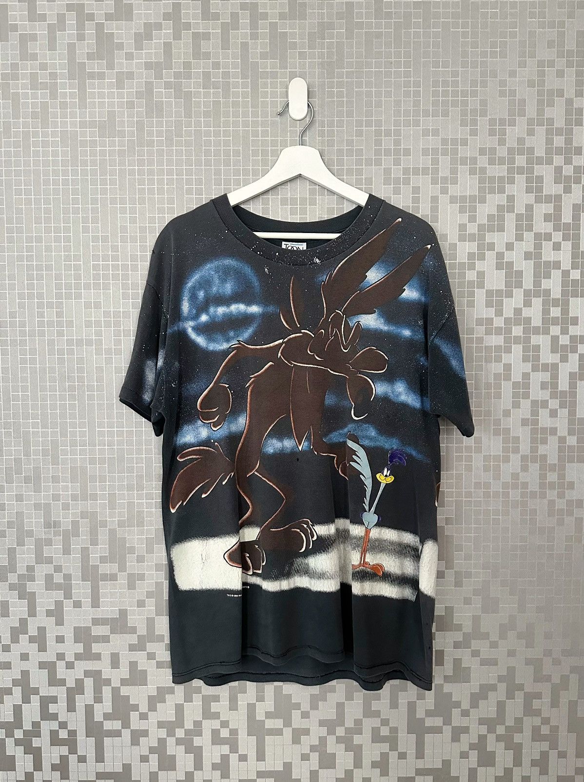 Cartoon Network × Streetwear × Vintage VINTAGE WILE E. & ROADRUNNER ...