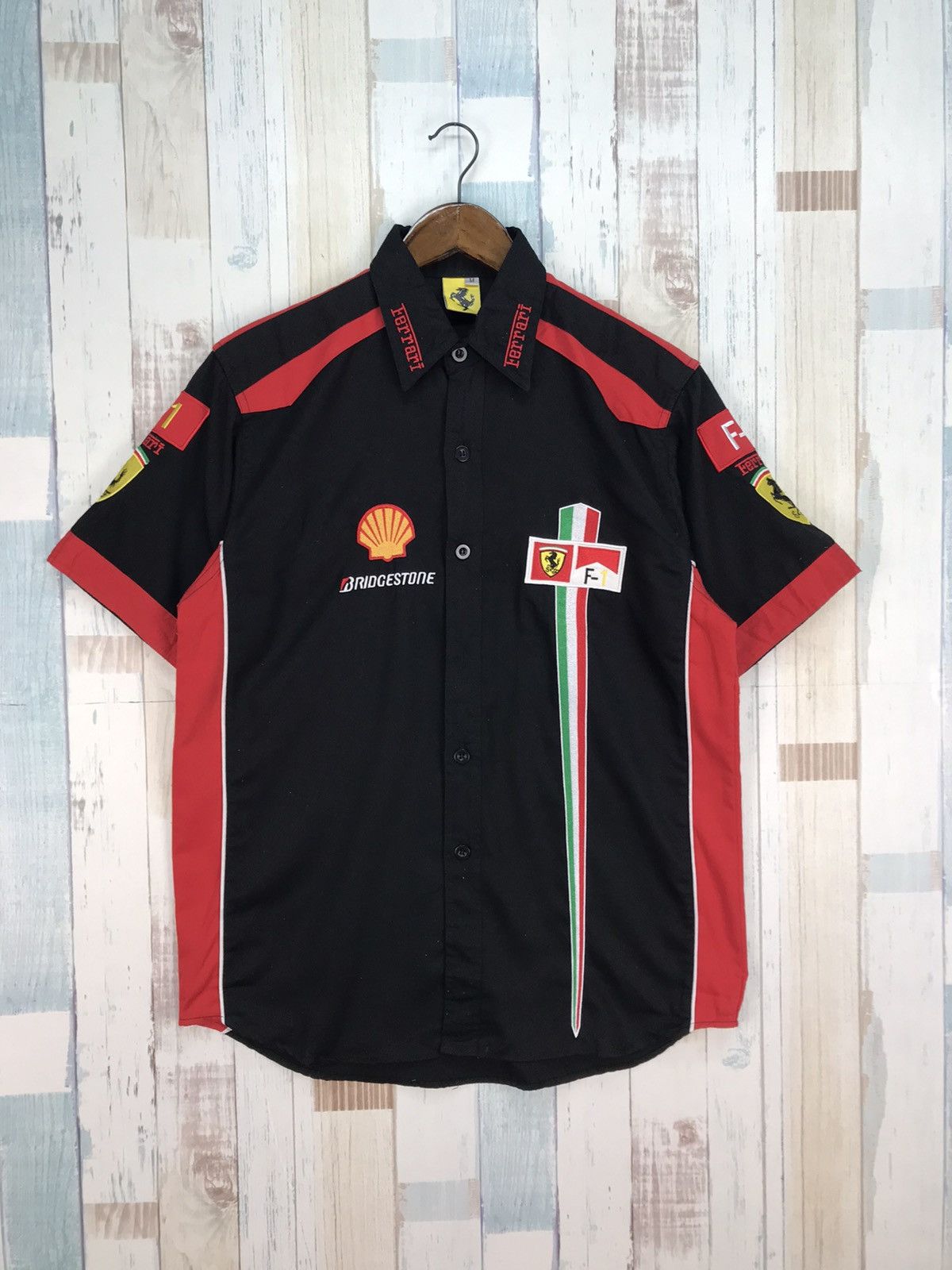 Ferrari × Formula 1 × Vintage 💥RARE💥VINTAGE FERRARI FORMULA 1 BUTTON ...