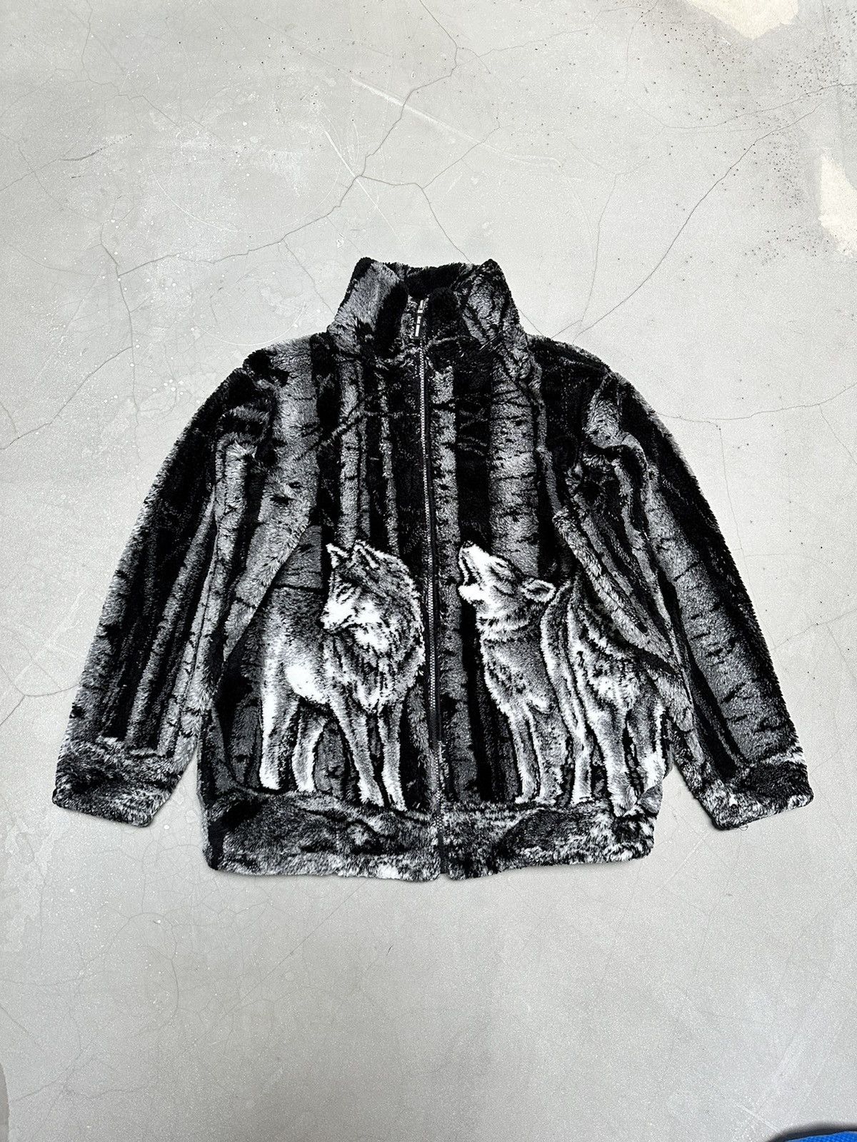 Vintage Vintage 90s Black Mountain Wolf Fleece | Grailed