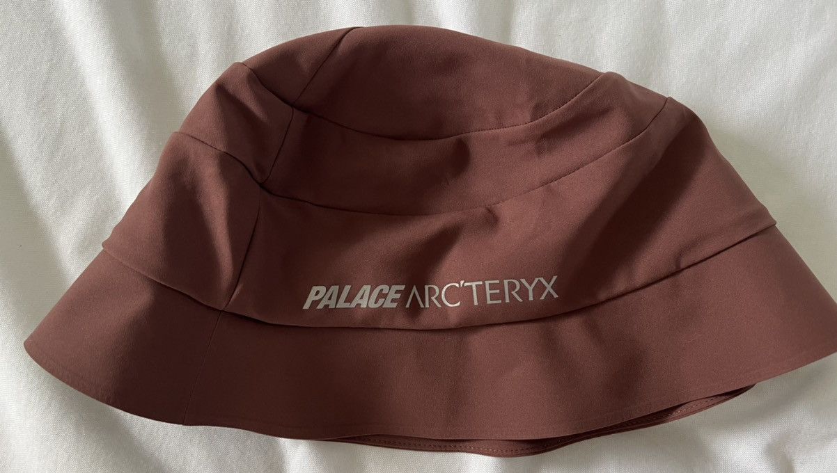 Arc'Teryx Palace Arcteryx Sinsolo Bucket Hat L/XL BNWOT | Grailed Arc'Teryx Palace Arcteryx Sinsolo Bucket Hat L/XL BNWOT | Grailed