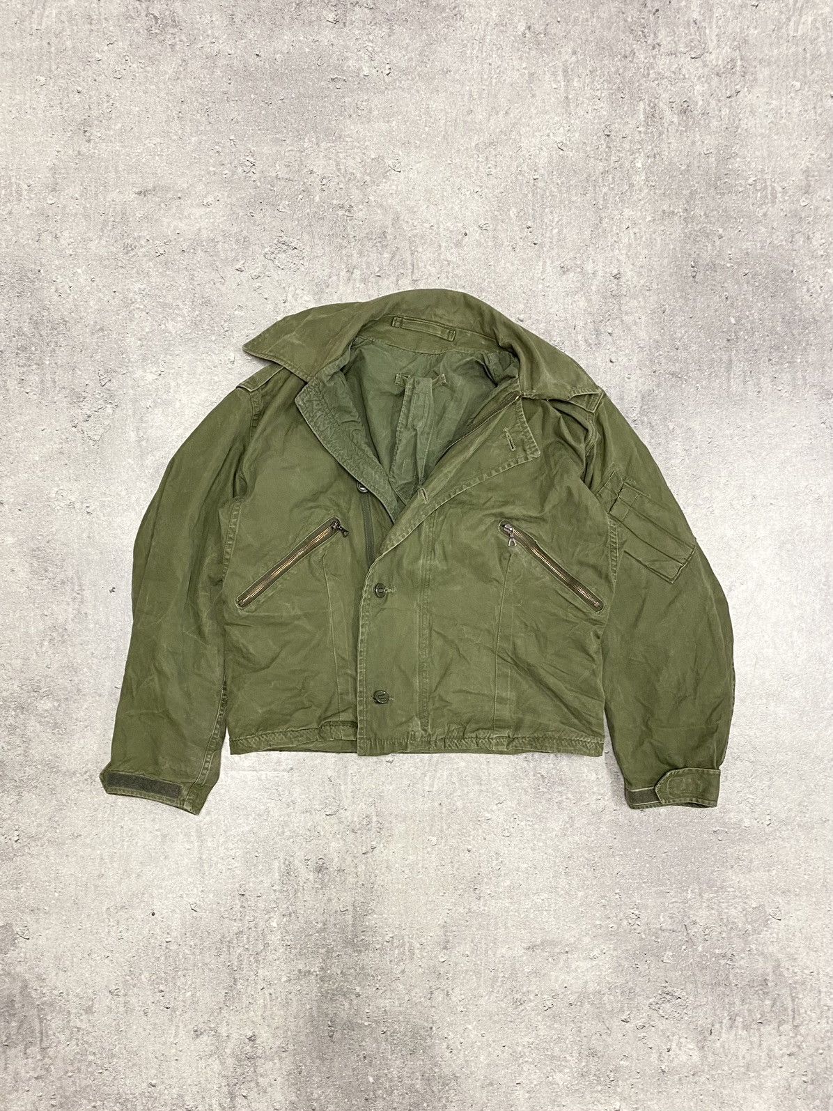 Military × Rare × Vintage CROPPED 80s Army Jacket Military Vintage Boxy ...