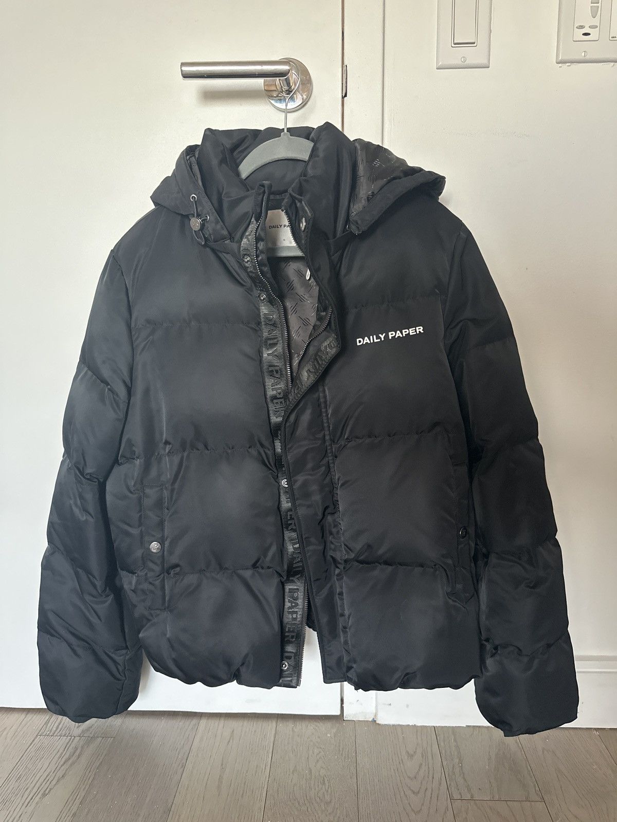 Daily Paper Daily paper Puffer with hood | Grailed