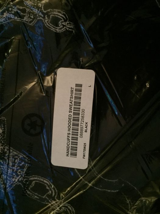 Supreme Handcuff Hooded Sweatshirt | Grailed