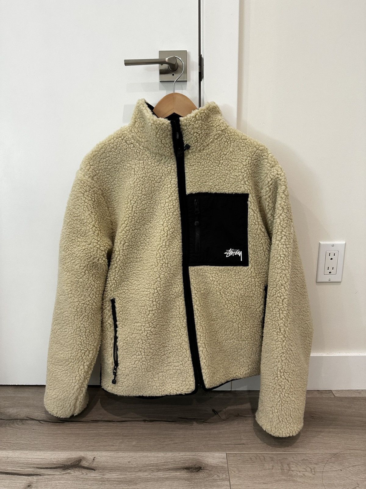 Stussy Reversible Stussy 8 Ball Sherpa Jacket | Grailed