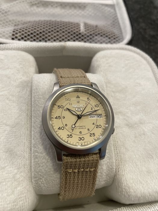 Seiko Seiko 5 Beige Field Watch | Grailed