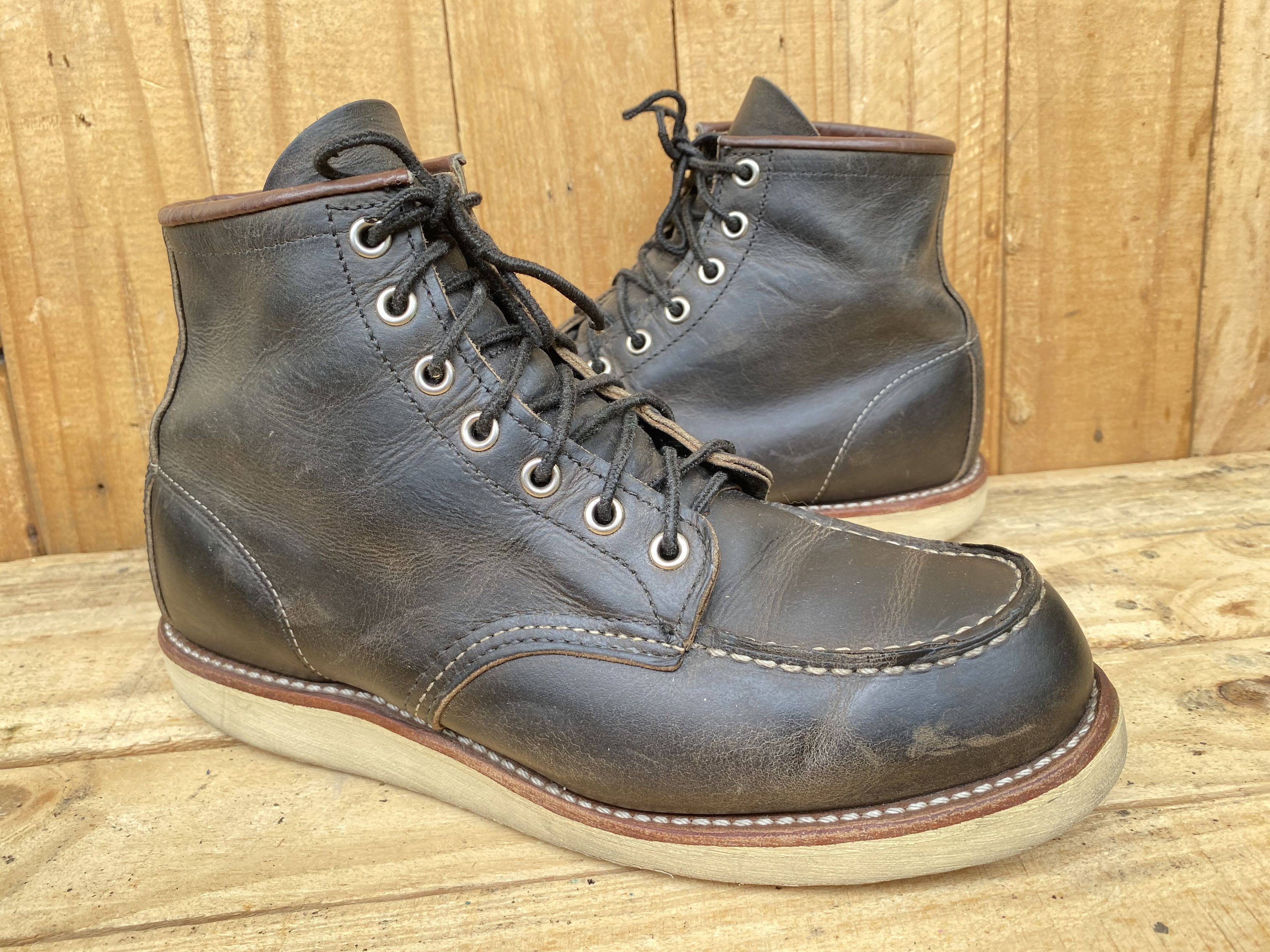 Red Wing Red Wing Heritage 6" Moc-Toe Boot Charcoal Black #8849 | Grailed