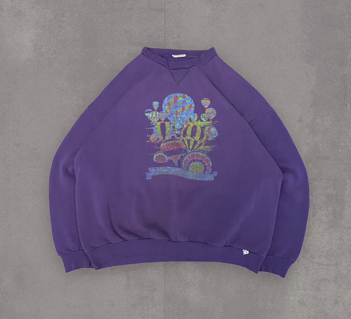 Vintage Vintage 1990s Colorful Hot Air Balloon Discus Crewneck | Grailed