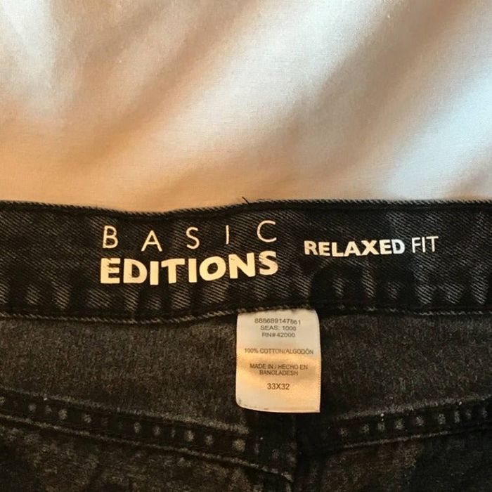 Basic Editions Basic Editions Relaxed Fit Black Jeans | Grailed
