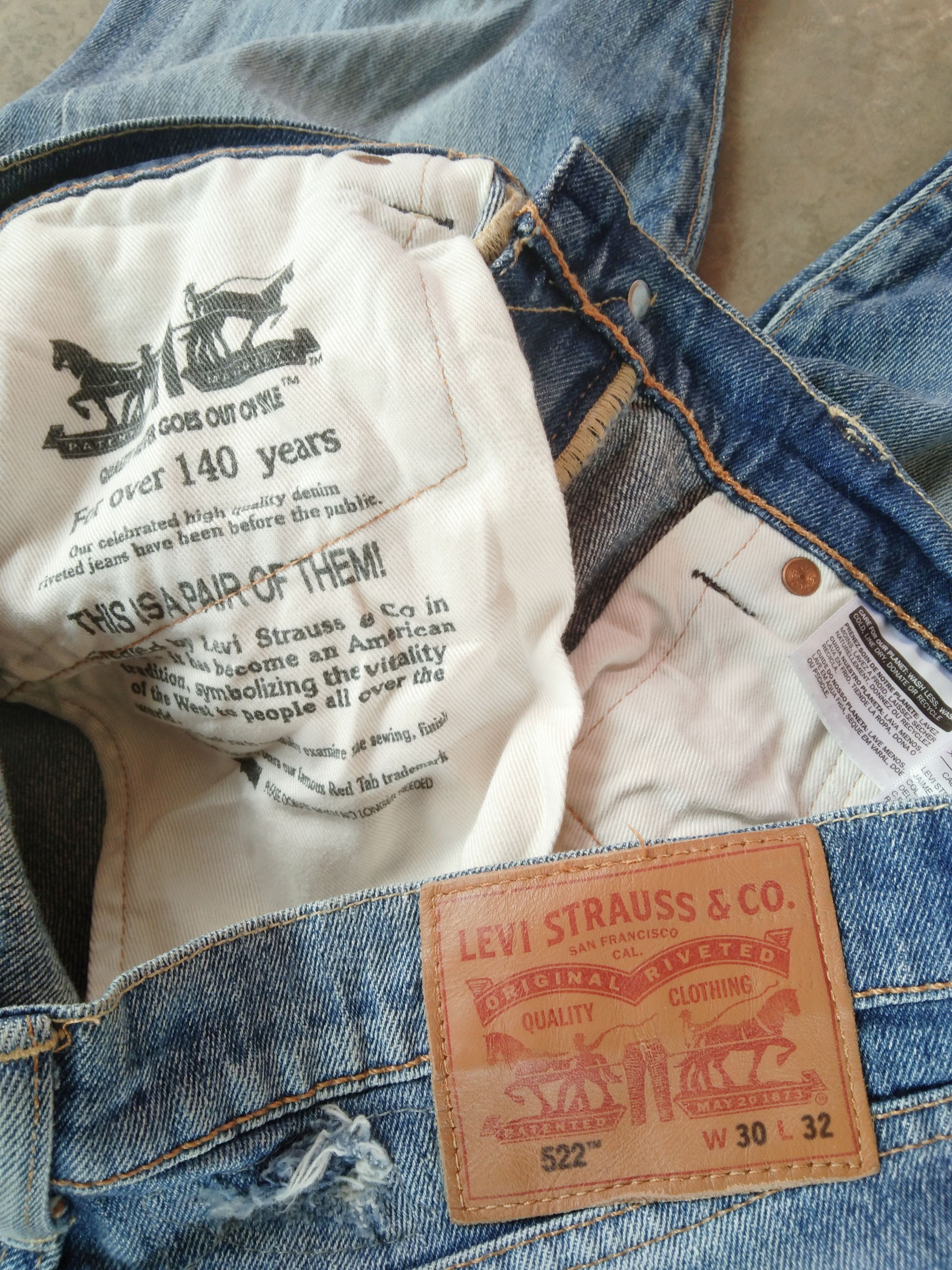 Levi's Vintage Levi's Jeans 522 Distressed Faded Blue Denim 30x32 | Grailed