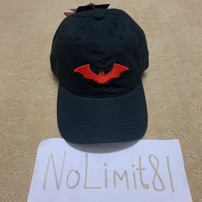 Dc Comics × Streetwear × Vintage New "The Batman" Movie Red Bat Symbol ...