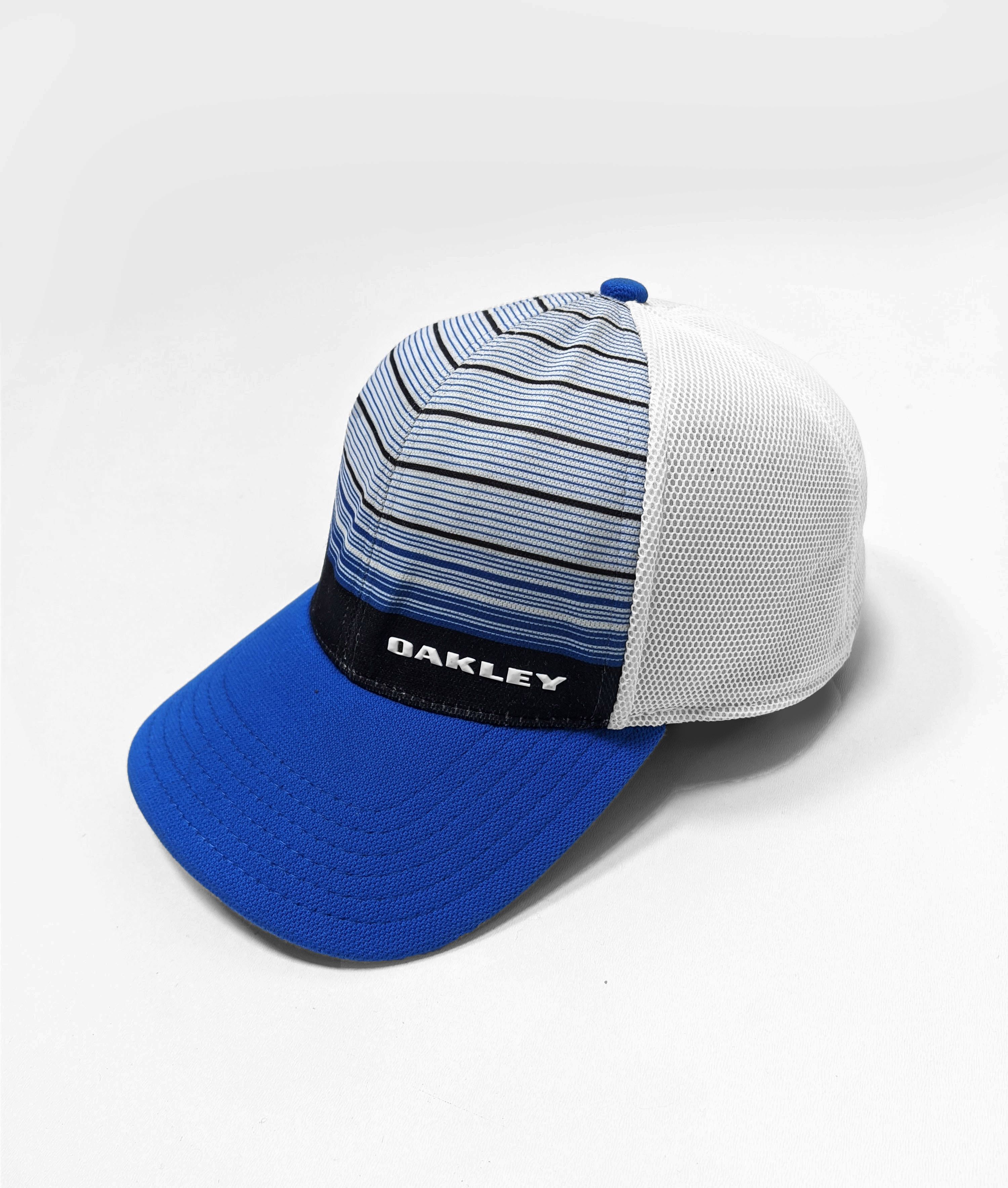 Oakley Oakley cap hat logo trucker | Grailed