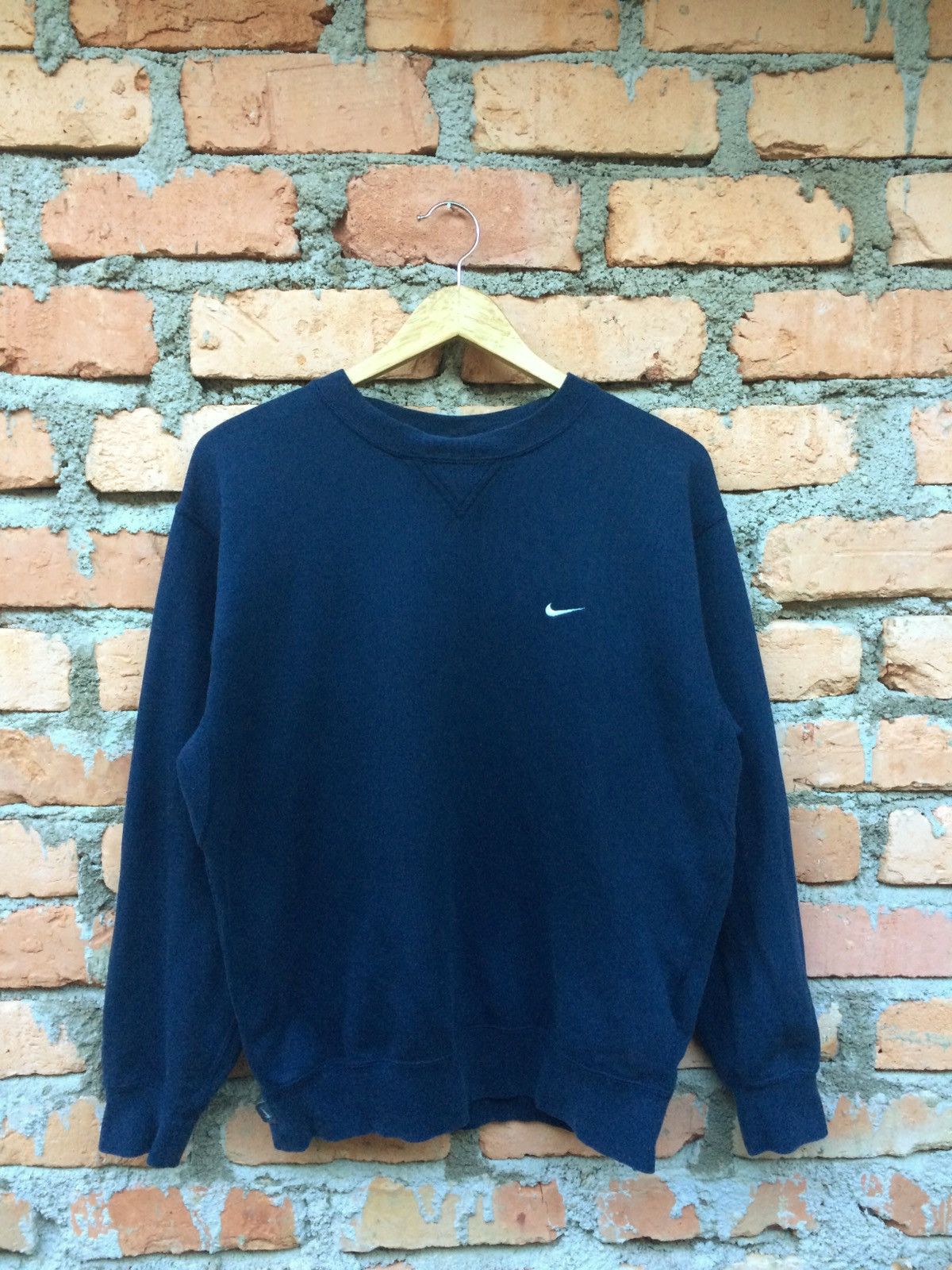 Nike Rare !! Nike Small Logo Sweatshirt | Grailed