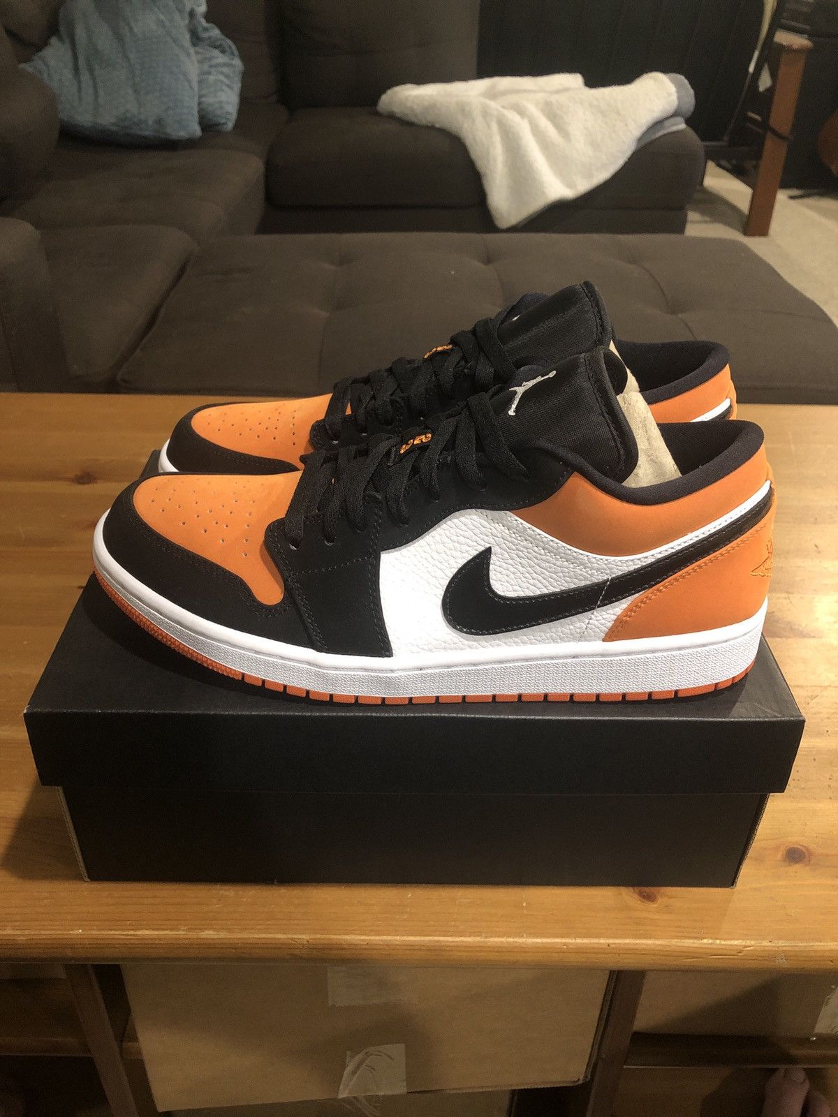 Jordan Brand × Nike × Streetwear Air Jordan 1 Low Shattered Backboard ...