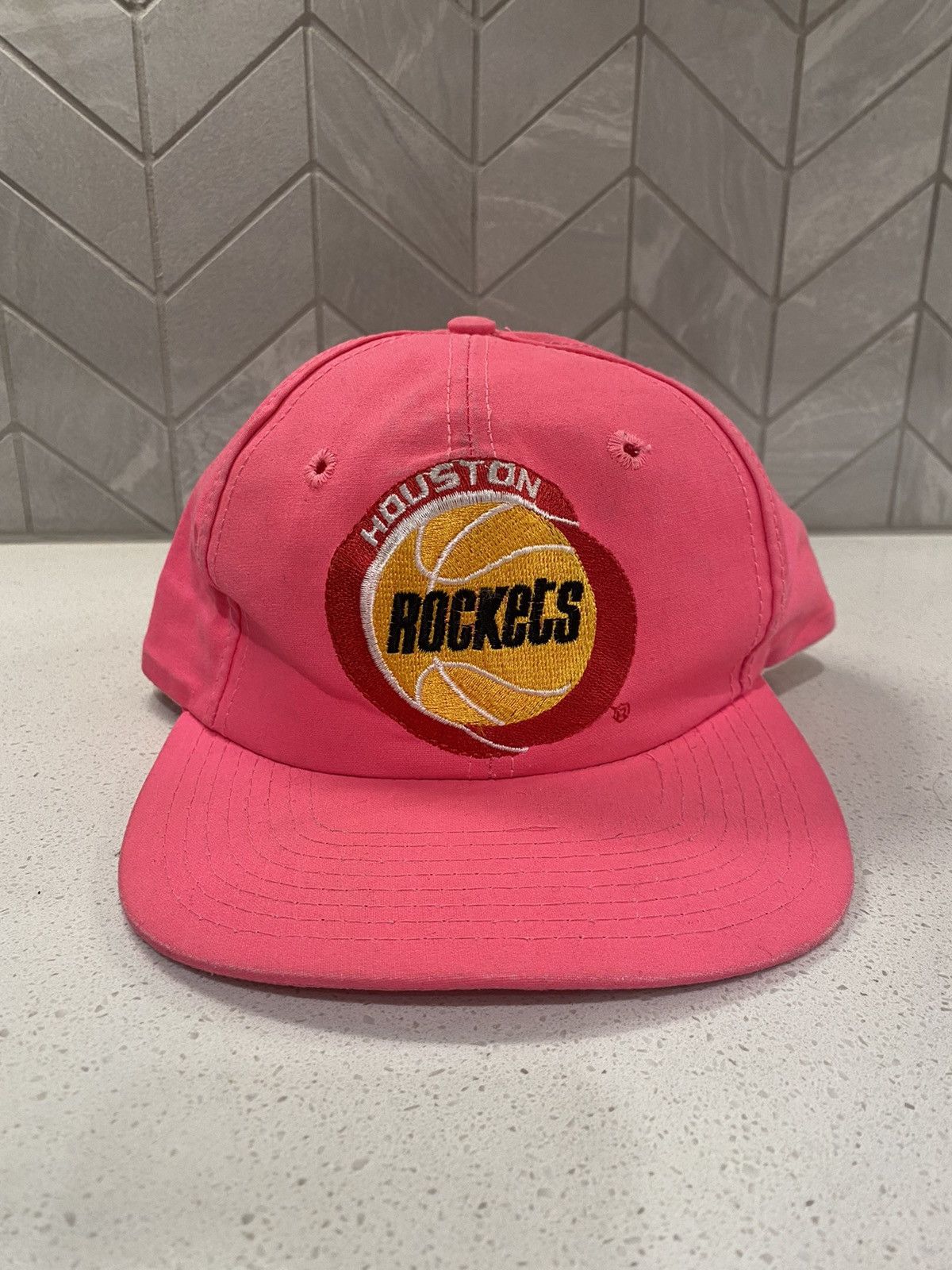Vintage Vintage 90s Pink Houston Rockets Rare SnapBack | Grailed