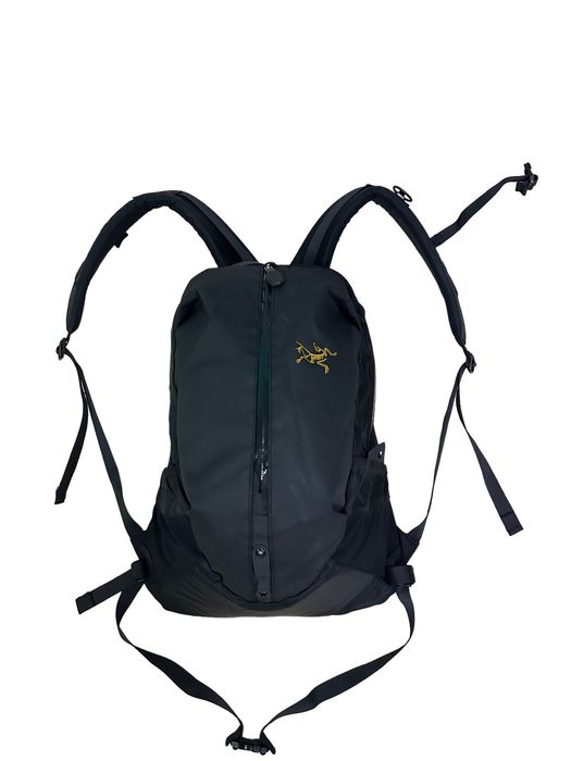 Arc'Teryx ARC’TERYX ARRO 16 BACKPACK | Grailed