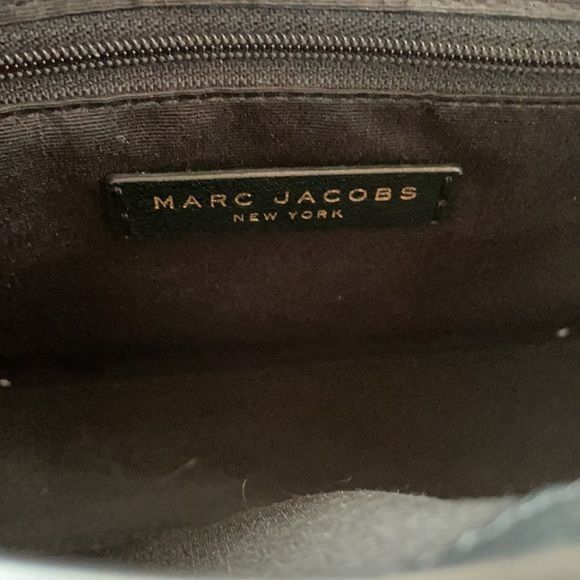 Marc Jacobs Marc Jacobs Commuter Crossbody Bag | Grailed Marc Jacobs Marc Jacobs Commuter Crossbody Bag | Grailed