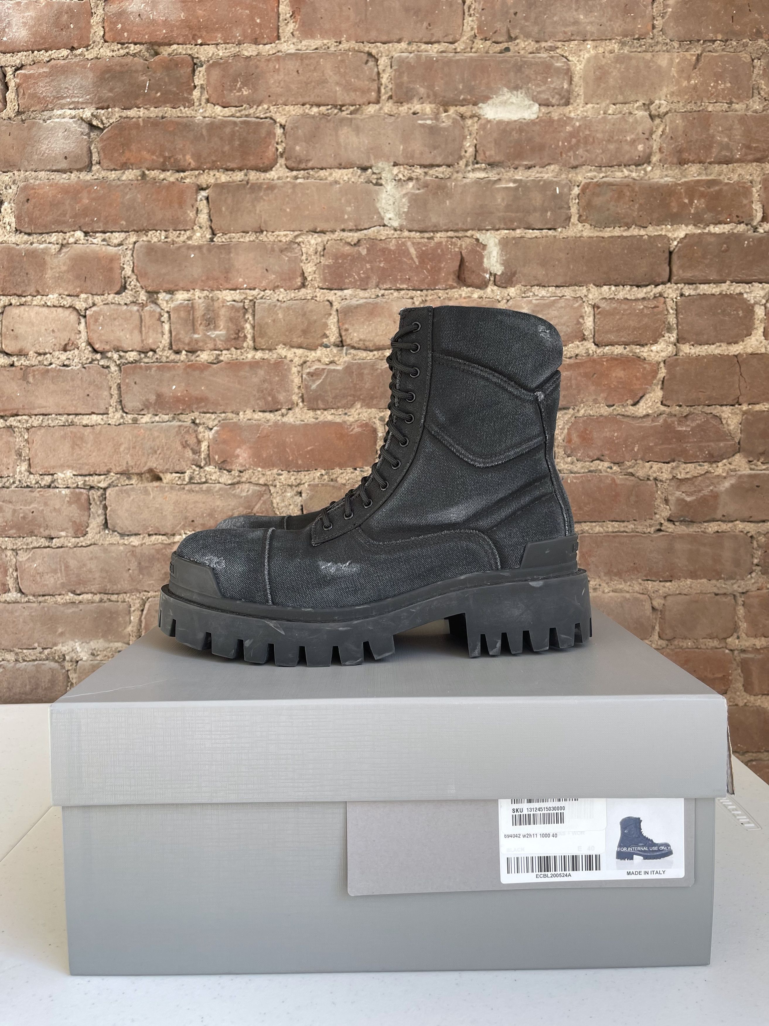 Balenciaga Fall 22 Destroyed Canvas Combat Strike Boot NIB (40) Fits 41 ...