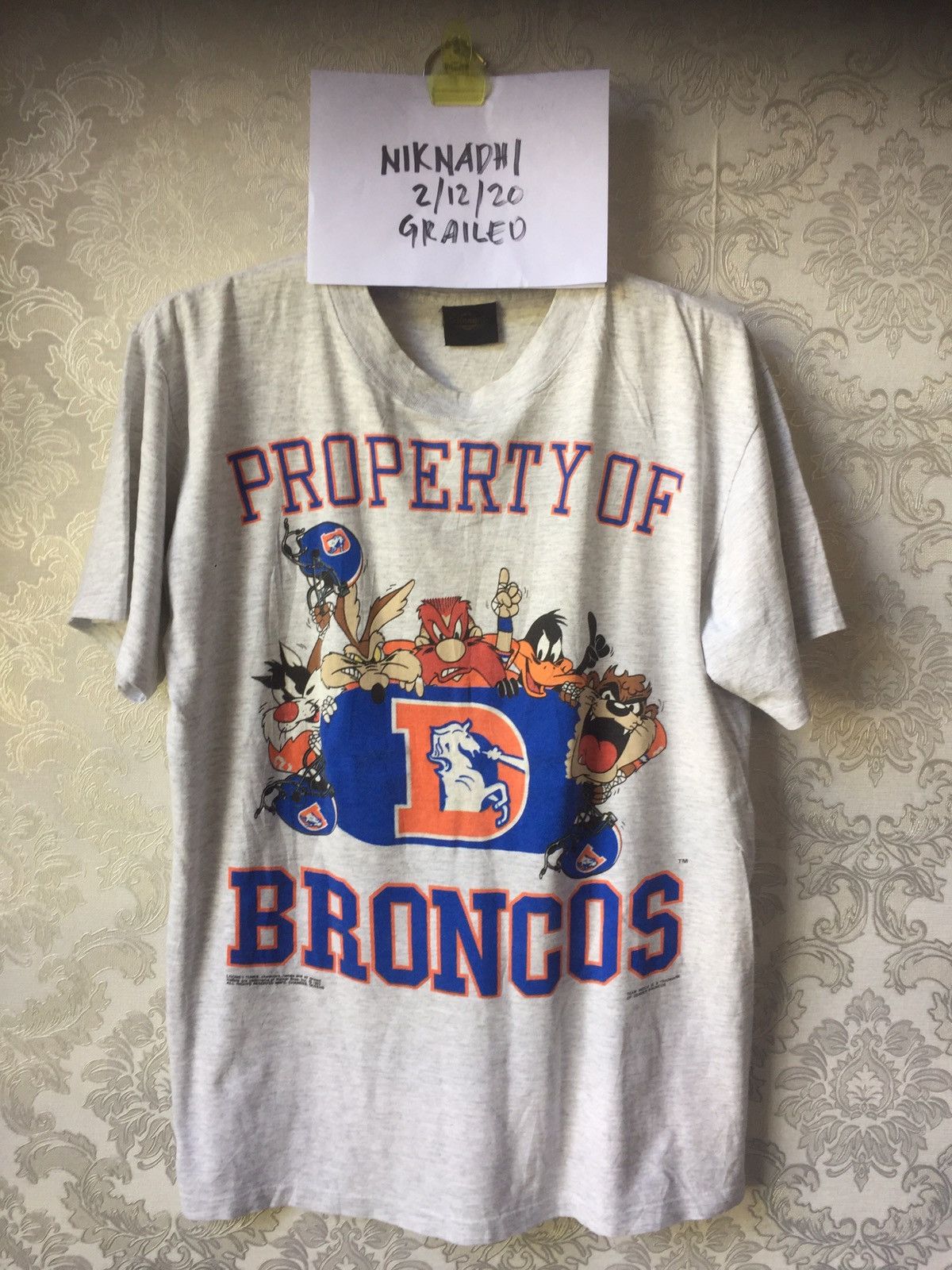 Vintage × Warner Bros Looney Tunes Cartoon Character DENVER BRONCOS ...
